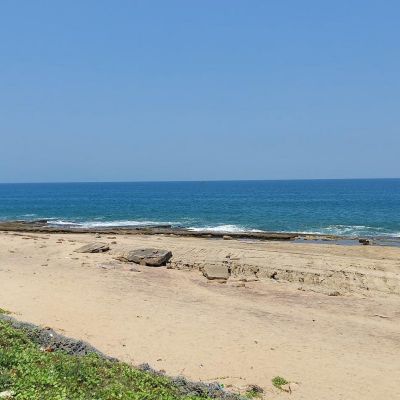 Morawala Beach 🏖️ Sri Lanka - caractéristiques détaillées, carte, photos