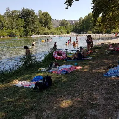 Petit Rocher Beach 🏖️ Ardeche, France - caractéristiques détaillées ...