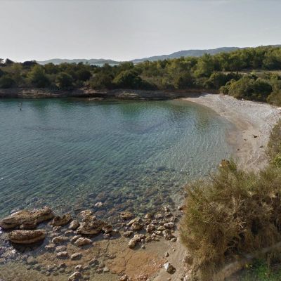 Kostoula beach II 🏖️ Péloponnèse, Grèce - caractéristiques détaillées ...