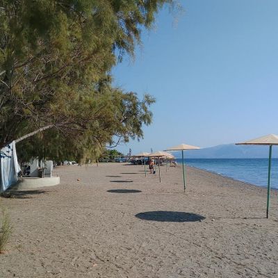 Amarynthos beach 🏖️ Eubée, Grèce - caractéristiques détaillées, carte ...