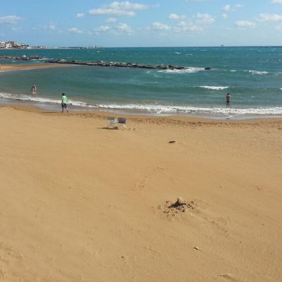 Crotone beach II 🏖️ Carmine, Crotone, Italie - caractéristiques ...