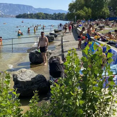 Plage du Reposoir 🏖️ Genève, Suisse - caractéristiques détaillées ...
