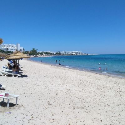 Plage de Hammamet III 🏖️ Nabeul, Tunisie - caractéristiques détaillées ...